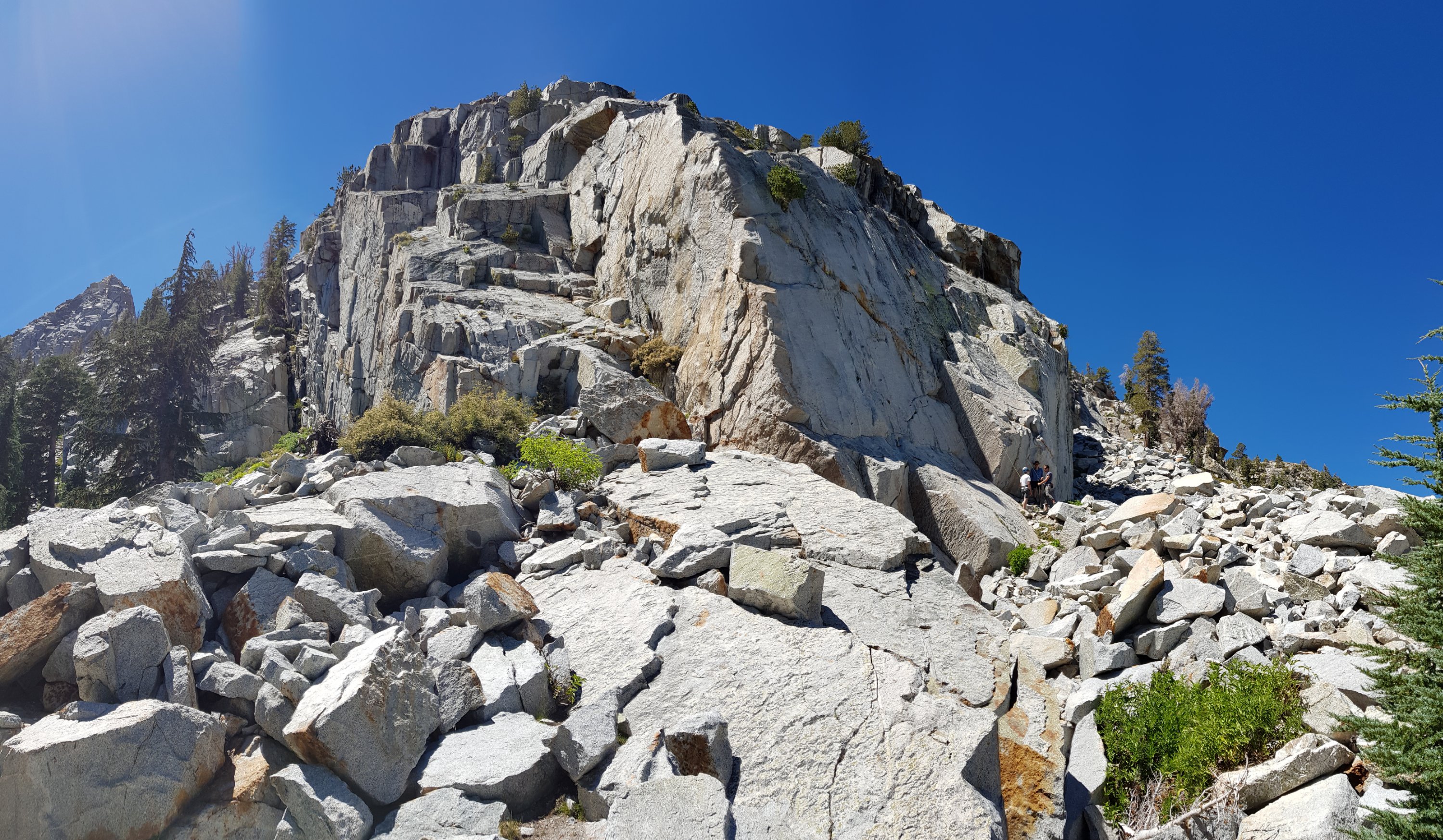 Dike Wall, Mammoth Lakes | RockAroundTheWorld
