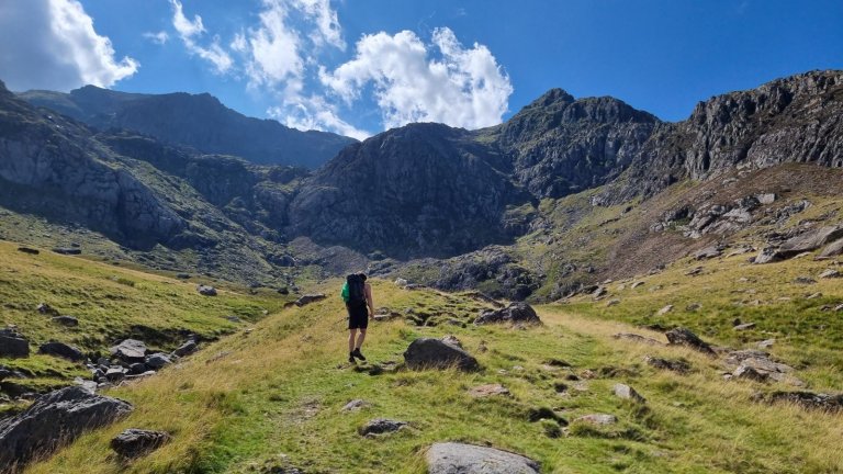 A Birthday in ‘Beris – The Skull and Scimitar Ridge | RockAroundTheWorld